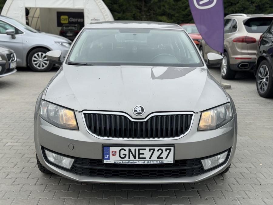 Skoda Octavia 2013 in Vilnius, with an engine capacity of 0.00 L and mileage of 0 thousand km for 2500 €, photo 3 on AUTOMOTO.COM.LV
