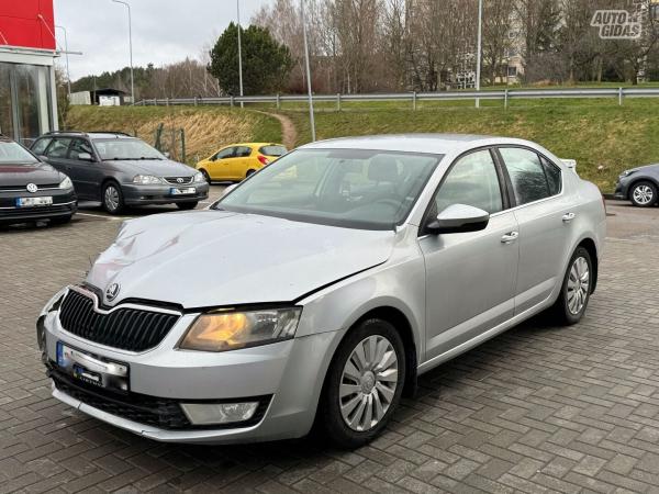 Skoda Octavia 2014 in Vilnius, with an engine capacity of 1.60 L and mileage of 300 thousand km for 2350 €, photo 1 on AUTOMOTO.COM.LV