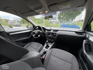 Skoda Octavia 2014 in Vilnius, with an engine capacity of 1.60 L and mileage of 295 thousand km for 3950 €, photo 17 on AUTOMOTO.COM.LV