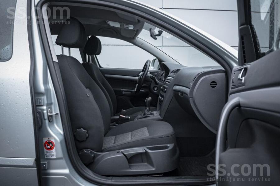 Skoda Octavia 2014 Rīga, ar dzinēja tilpumu 1.60 L un nobraukumu 166 tūkst. km par 3750 €, foto 9 vietnē AUTOMOTO.COM.LV