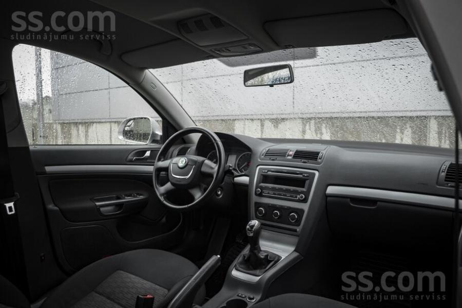 Skoda Octavia 2014 Rīga, ar dzinēja tilpumu 1.60 L un nobraukumu 166 tūkst. km par 3750 €, foto 14 vietnē AUTOMOTO.COM.LV