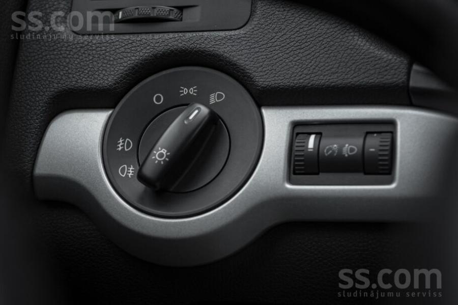 Skoda Octavia 2014 Rīga, ar dzinēja tilpumu 1.60 L un nobraukumu 166 tūkst. km par 3750 €, foto 16 vietnē AUTOMOTO.COM.LV