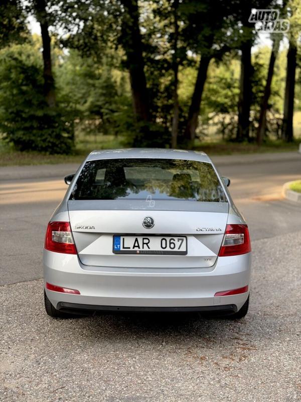Skoda Octavia 2014 in Vilnius, with an engine capacity of 2.00 L and mileage of 288 thousand km for 4300 €, photo 6 on AUTOMOTO.COM.LV