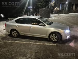 Skoda Octavia 2015 in Riga, with an engine capacity of 2.00 L and mileage of 358 thousand km for 4500 €, photo 4 on AUTOMOTO.COM.LV