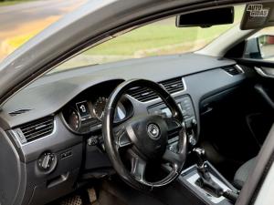 Skoda Octavia 2015 in Vilnius, with an engine capacity of 1.60 L and mileage of 287 thousand km for 4400 €, photo 10 on AUTOMOTO.COM.LV