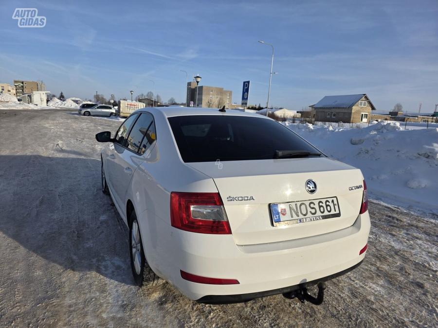 Skoda Octavia 2016 in Kretinga, with an engine capacity of 1.60 L and mileage of 224 thousand km for 4900 €, photo 6 on AUTOMOTO.COM.LV