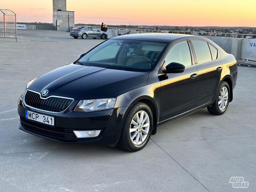 Skoda Octavia 2017 in Vilnius, with an engine capacity of 1.60 L and mileage of 390 thousand km for 6500 €, photo 1 on AUTOMOTO.COM.LV