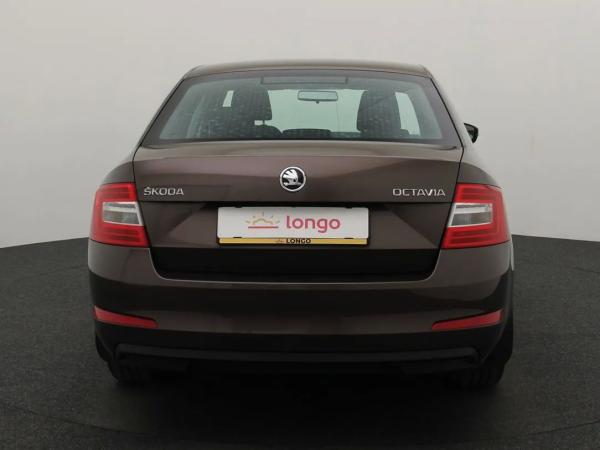 Skoda Octavia 2017 in Vilnius, with an engine capacity of 1.40 L and mileage of 77 thousand km for 11499 €, photo 5 on AUTOMOTO.COM.LV