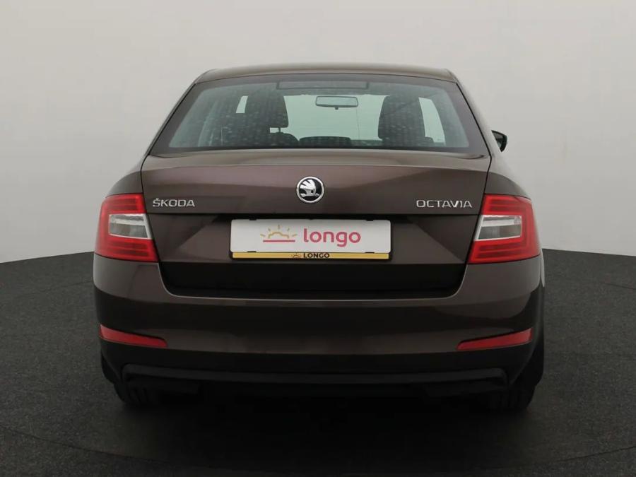 Skoda Octavia 2017 in Vilnius, with an engine capacity of 1.40 L and mileage of 77 thousand km for 11499 €, photo 6 on AUTOMOTO.COM.LV