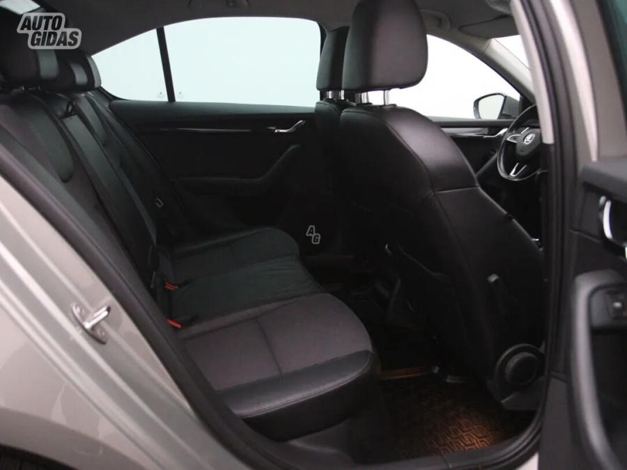 Skoda Octavia 2017 Viļņa, ar dzinēja tilpumu 2.00 L un nobraukumu 203 tūkst. km par 10999 €, foto 16 vietnē AUTOMOTO.COM.LV