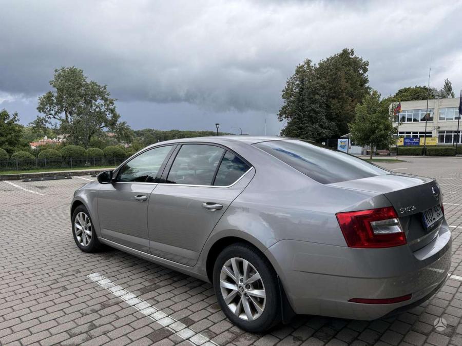 Skoda Octavia 2019 Viļņa, ar dzinēja tilpumu 1.00 L un nobraukumu 226 tūkst. km par 8800 €, foto 5 vietnē AUTOMOTO.COM.LV