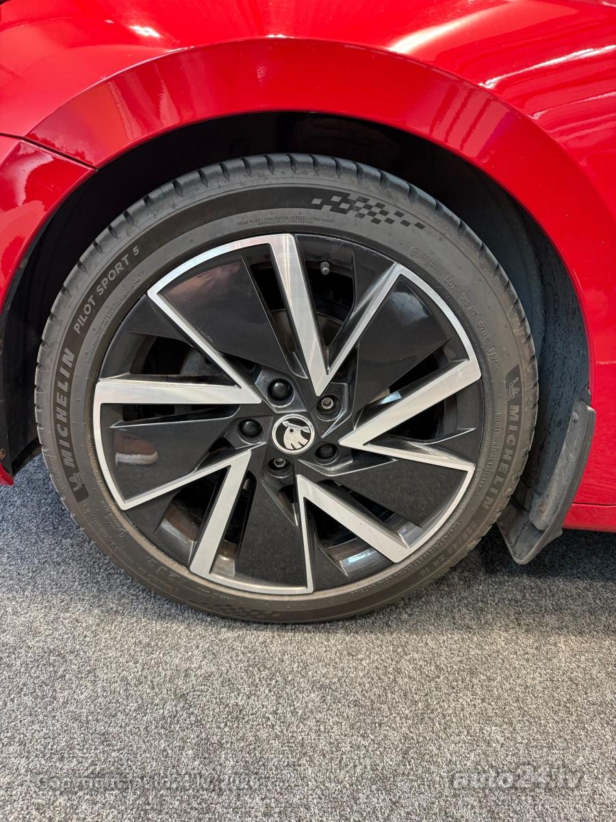 Skoda Octavia 2021 Rakvere, ar dzinēja tilpumu 1.50 L un nobraukumu 252 tūkst. km par 18000 €, foto 5 vietnē AUTOMOTO.COM.LV