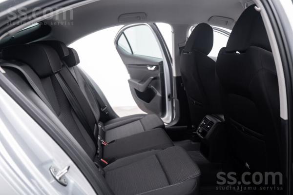 Skoda Octavia 2021 in Tallinn, with an engine capacity of 2.00 L and mileage of 123 thousand km for 16799 €, photo 9 on AUTOMOTO.COM.LV