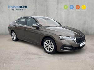 Skoda Octavia 2021 in Klaipeda, with an engine capacity of 1.00 L and mileage of 126 thousand km for 15900 €, photo 8 on AUTOMOTO.COM.LV