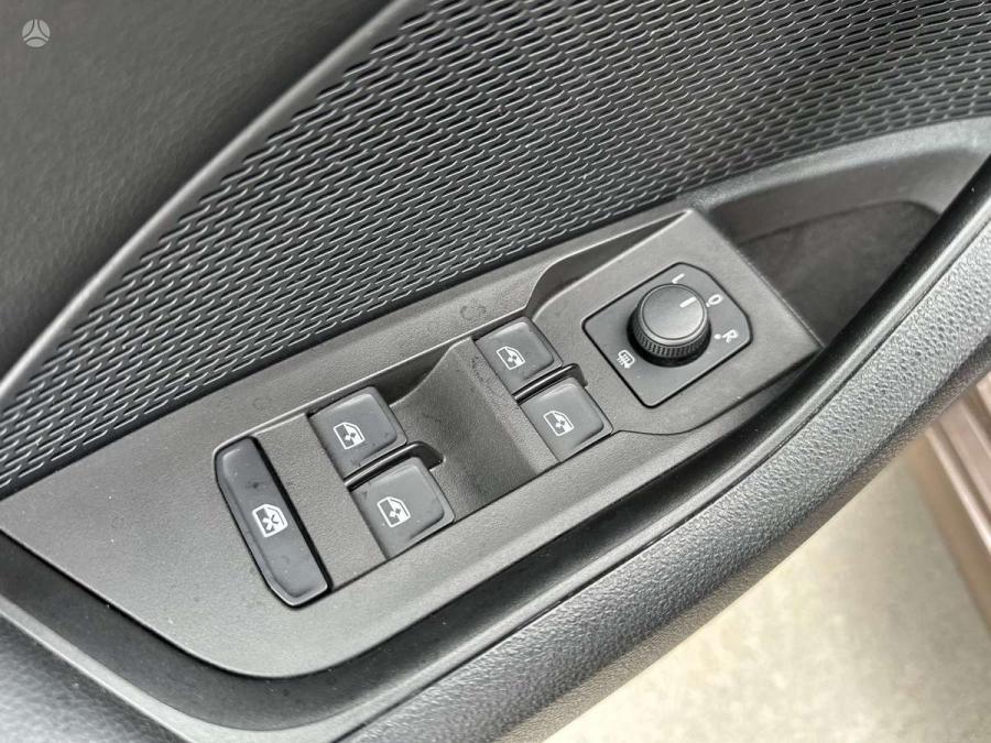 Skoda Octavia 2021 in Klaipeda, with an engine capacity of 1.00 L and mileage of 126 thousand km for 15900 €, photo 11 on AUTOMOTO.COM.LV