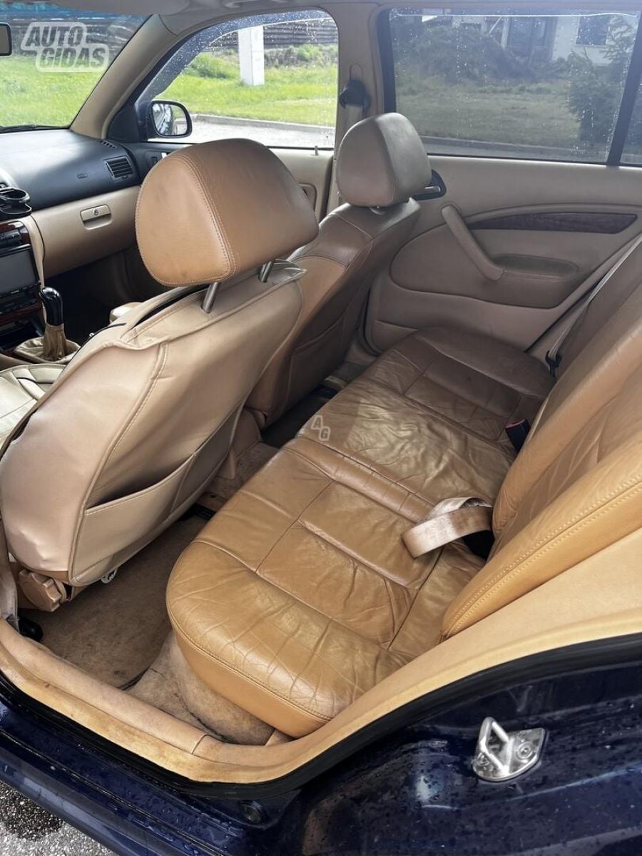 Skoda Octavia 1999 Marijampole, ar dzinēja tilpumu 1.90 L un nobraukumu 390 tūkst. km par 1000 €, foto 8 vietnē AUTOMOTO.COM.LV