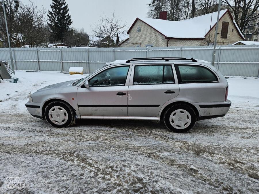 Skoda Octavia 2000 in Prienai, with an engine capacity of 1.90 L and mileage of 402 thousand km for 750 €, photo 4 on AUTOMOTO.COM.LV