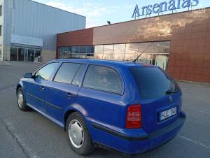 Skoda Octavia 2000 in Klaipeda, with an engine capacity of 1.60 L and mileage of 320 thousand km for 600 €, photo 4 on AUTOMOTO.COM.LV