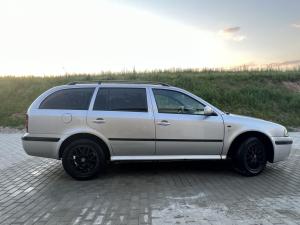 Шкода Октавия 2000 в Вильнюс, объемом двигателя 1.90 л и пробегом 331 тыс. км за 1500 €, фото 7 на AUTOMOTO.COM.LV