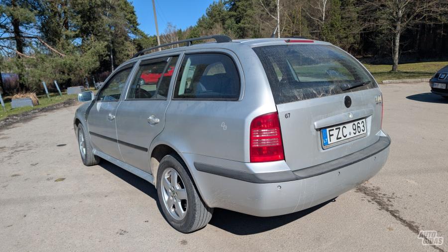 Skoda Octavia 2001 in Vilnius, with an engine capacity of 1.90 L and mileage of 287 thousand km for 950 €, photo 3 on AUTOMOTO.COM.LV