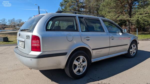 Skoda Octavia 2001 Viļņa, ar dzinēja tilpumu 1.90 L un nobraukumu 287 tūkst. km par 950 €, foto 4 vietnē AUTOMOTO.COM.LV