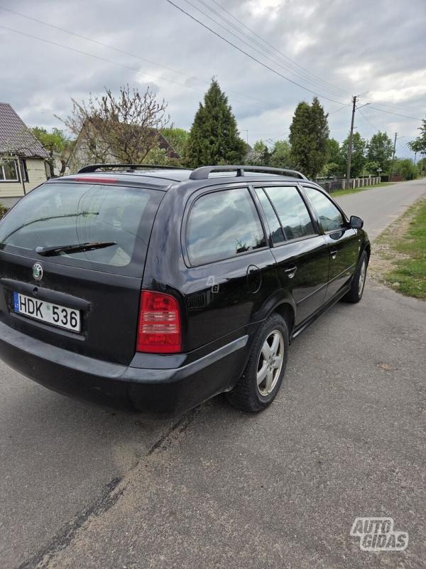 Skoda Octavia 2001 Viļņa, ar dzinēja tilpumu 1.90 L un nobraukumu 298 tūkst. km par 1550 €, foto 3 vietnē AUTOMOTO.COM.LV