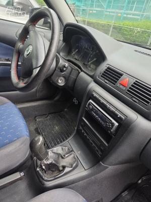 Skoda Octavia 2001 Viļņa, ar dzinēja tilpumu 1.90 L un nobraukumu 297 tūkst. km par 1300 €, foto 6 vietnē AUTOMOTO.COM.LV