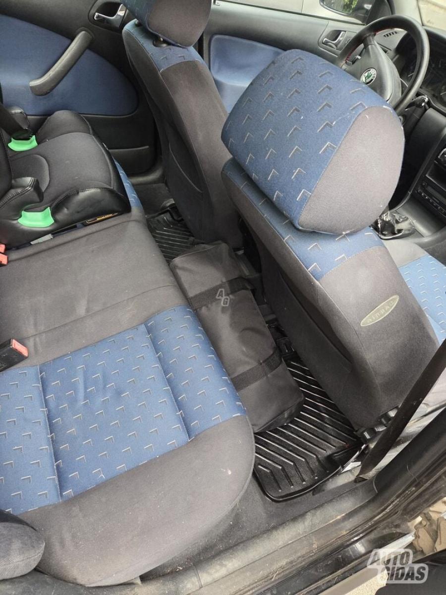 Skoda Octavia 2001 Viļņa, ar dzinēja tilpumu 1.90 L un nobraukumu 297 tūkst. km par 1300 €, foto 9 vietnē AUTOMOTO.COM.LV
