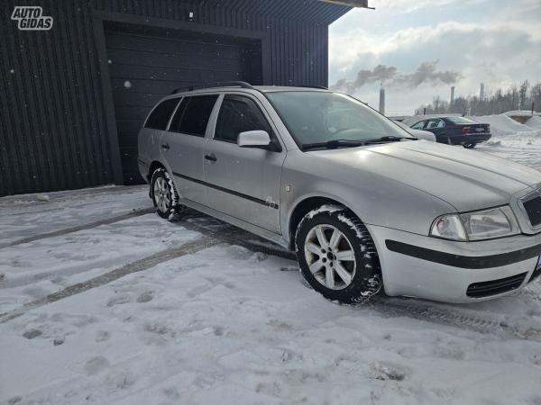 Skoda Octavia 2002 Visaginas, ar dzinēja tilpumu 1.90 L un nobraukumu 346 tūkst. km par 950 €, foto 3 vietnē AUTOMOTO.COM.LV