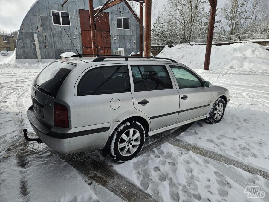 Skoda Octavia 2002 Visaginas, ar dzinēja tilpumu 1.90 L un nobraukumu 346 tūkst. km par 950 €, foto 5 vietnē AUTOMOTO.COM.LV