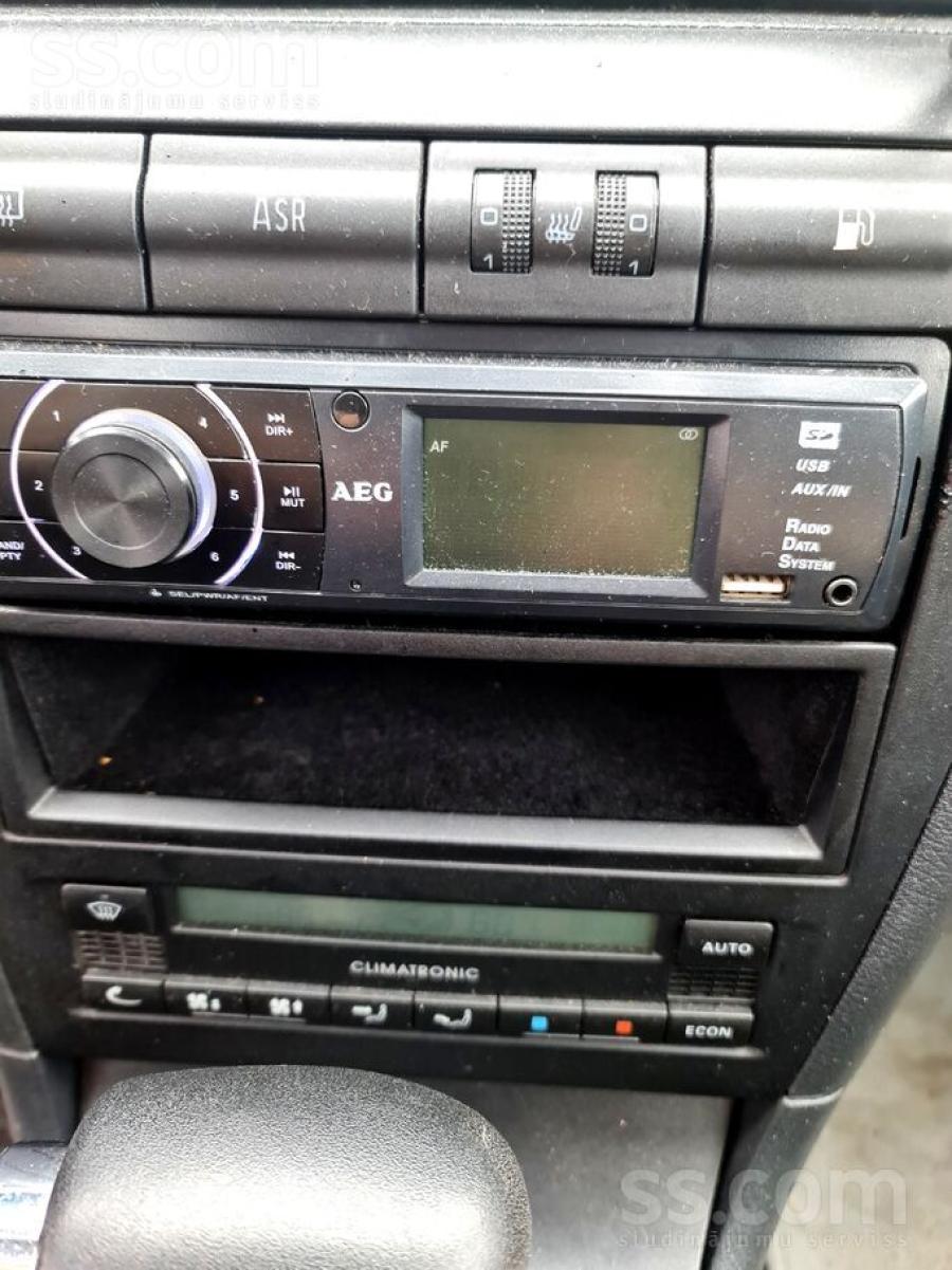 Skoda Octavia 2003 in Jurmala, with an engine capacity of 1.90 L and mileage of 243 thousand km for 1600 €, photo 11 on AUTOMOTO.COM.LV