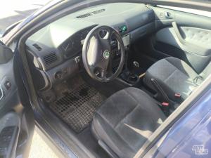 Skoda Octavia 2003 Viļņa, ar dzinēja tilpumu 1.90 L un nobraukumu 331 tūkst. km par 800 €, foto 9 vietnē AUTOMOTO.COM.LV