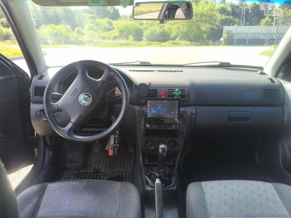 Skoda Octavia 2003 Viļņa, ar dzinēja tilpumu 1.90 L un nobraukumu 331 tūkst. km par 800 €, foto 10 vietnē AUTOMOTO.COM.LV