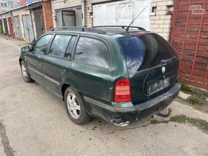 Skoda Octavia 2004 in Panevezys, with an engine capacity of 1.90 L and mileage of 293 thousand km for 450 €, photo 3 on AUTOMOTO.COM.LV