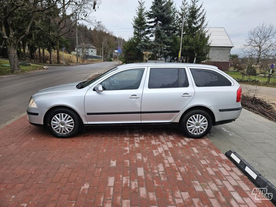 Skoda Octavia 2005 Prienai, ar dzinēja tilpumu 1.90 L un nobraukumu 282 tūkst. km par 1200 €, foto 4 vietnē AUTOMOTO.COM.LV