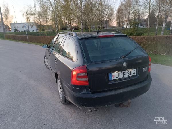 Skoda Octavia 2005 Jonava, ar dzinēja tilpumu 1.90 L un nobraukumu 470 tūkst. km par 1600 €, foto 5 vietnē AUTOMOTO.COM.LV