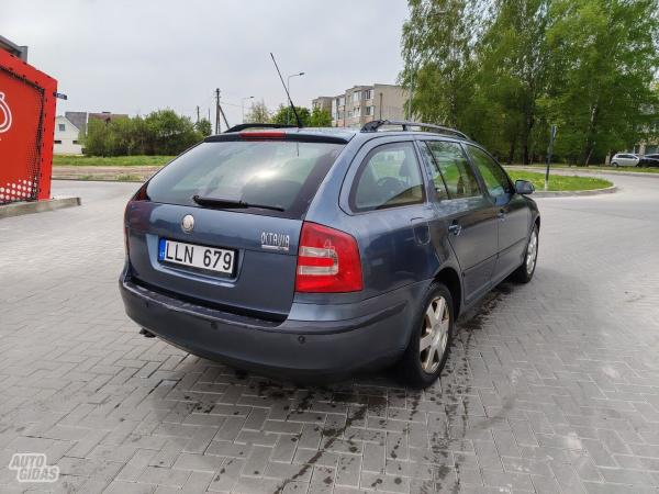Skoda Octavia 2005 in Mazeikiai, with an engine capacity of 2.00 L and mileage of 320 thousand km for 1550 €, photo 5 on AUTOMOTO.COM.LV