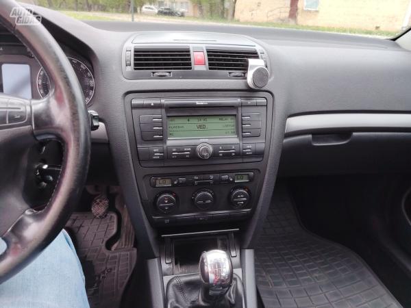 Skoda Octavia 2005 in Mazeikiai, with an engine capacity of 2.00 L and mileage of 320 thousand km for 1550 €, photo 10 on AUTOMOTO.COM.LV