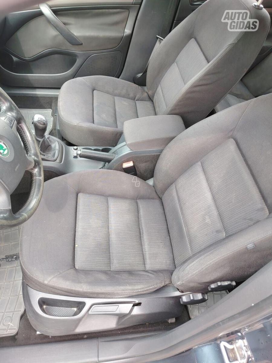 Skoda Octavia 2005 Mažeikiai, ar dzinēja tilpumu 2.00 L un nobraukumu 320 tūkst. km par 1550 €, foto 15 vietnē AUTOMOTO.COM.LV