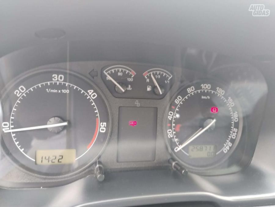 Шкода Октавия 2005 в Утена, объемом двигателя 1.90 л и пробегом 258 тыс. км за 2600 €, фото 9 на AUTOMOTO.COM.LV