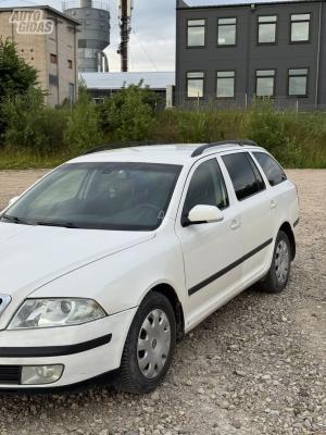 Skoda Octavia 2005 Viļņa, ar dzinēja tilpumu 2.00 L un nobraukumu 408 tūkst. km par 1600 €, foto 3 vietnē AUTOMOTO.COM.LV