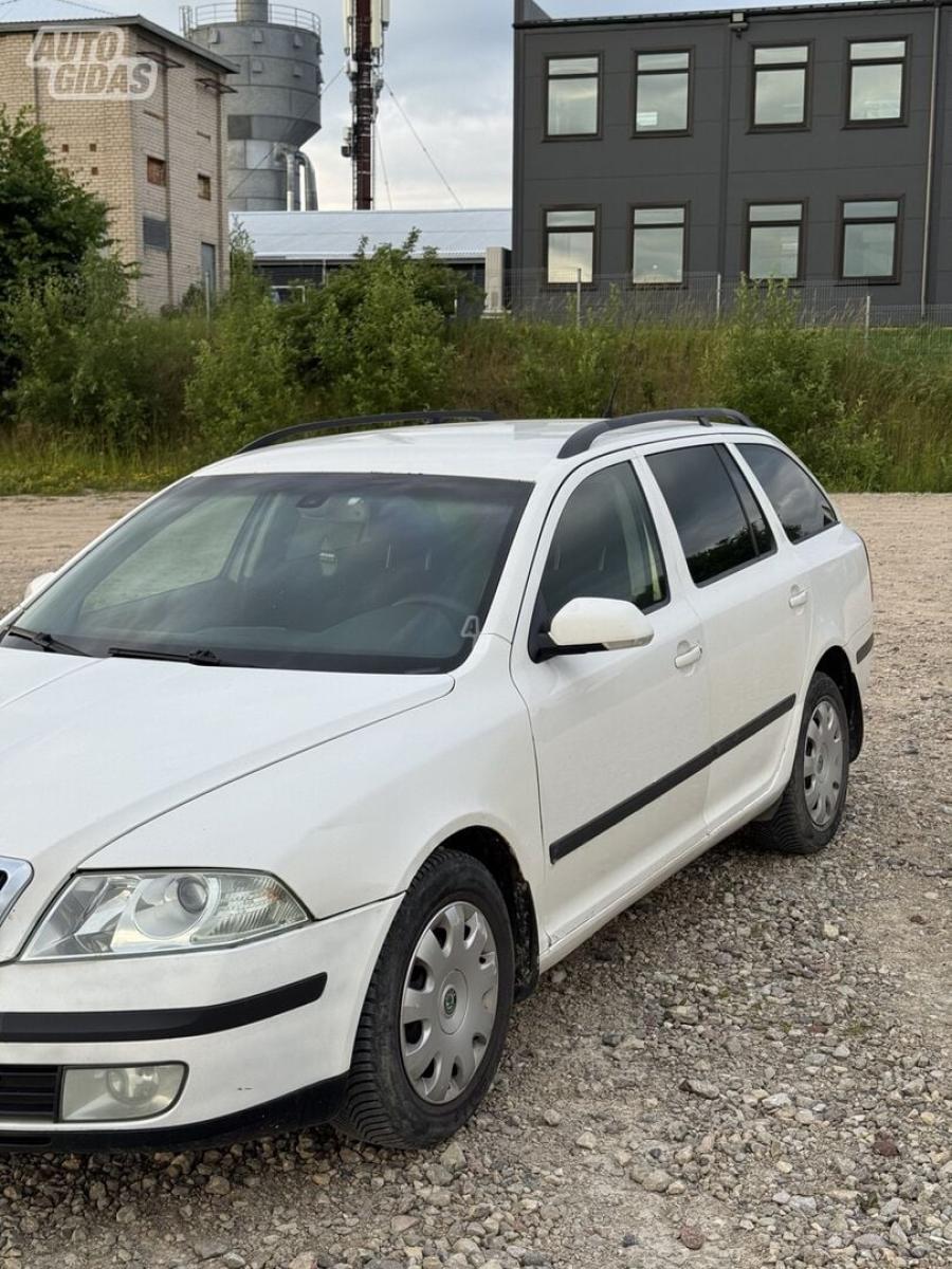 Skoda Octavia 2005 Viļņa, ar dzinēja tilpumu 2.00 L un nobraukumu 408 tūkst. km par 1600 €, foto 3 vietnē AUTOMOTO.COM.LV