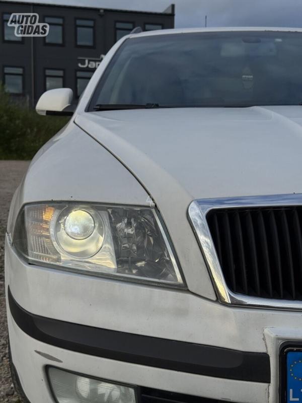 Skoda Octavia 2005 in Vilnius, with an engine capacity of 2.00 L and mileage of 408 thousand km for 1600 €, photo 9 on AUTOMOTO.COM.LV