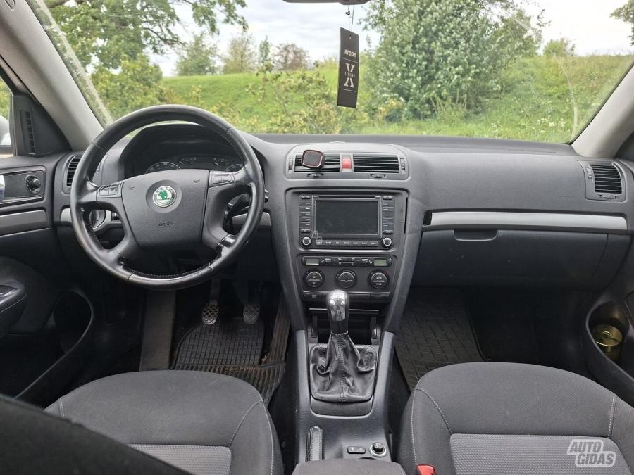 Skoda Octavia 2005 Kauņa, ar dzinēja tilpumu 1.90 L un nobraukumu 224 tūkst. km par 2000 €, foto 6 vietnē AUTOMOTO.COM.LV