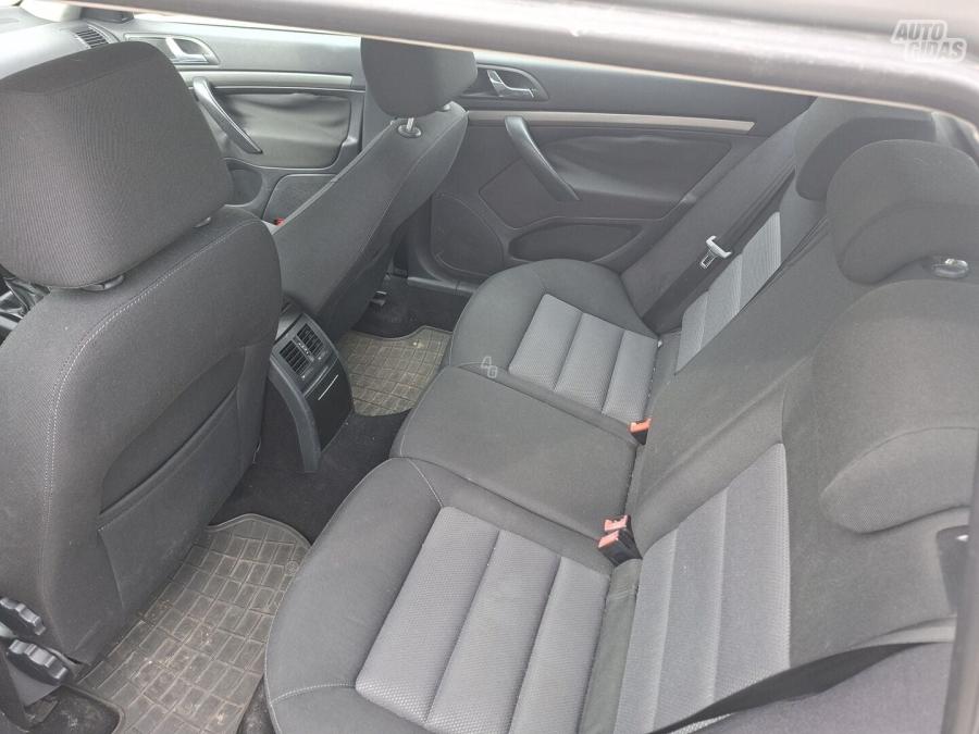 Skoda Octavia 2005 Kauņa, ar dzinēja tilpumu 1.90 L un nobraukumu 224 tūkst. km par 2000 €, foto 7 vietnē AUTOMOTO.COM.LV