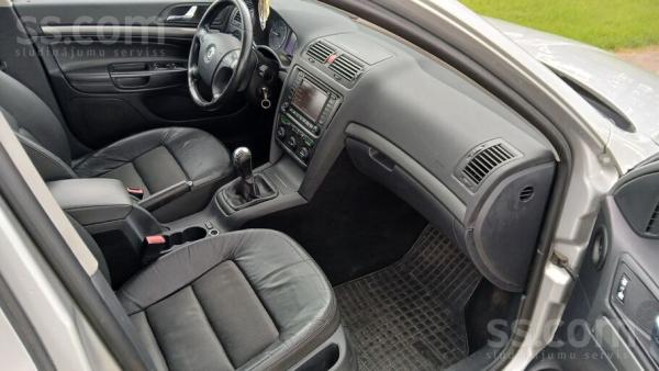 Skoda Octavia 2006 Jēkabpils, ar dzinēja tilpumu 2.00 L un nobraukumu 335 tūkst. km par 1790 €, foto 6 vietnē AUTOMOTO.COM.LV