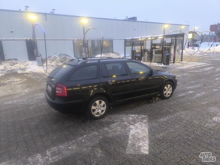 Skoda Octavia 2006 Kauņa, ar dzinēja tilpumu 1.90 L un nobraukumu 389 tūkst. km par 1690 €, foto 3 vietnē AUTOMOTO.COM.LV