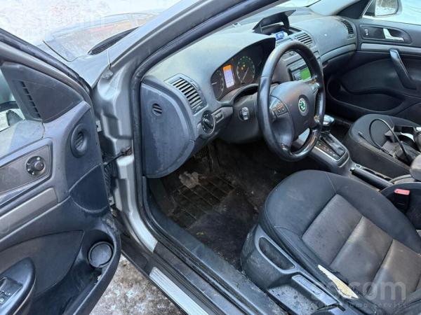 Skoda Octavia 2006 Rīga, ar dzinēja tilpumu 2.00 L un nobraukumu 0 tūkst. km par 1900 €, foto 3 vietnē AUTOMOTO.COM.LV
