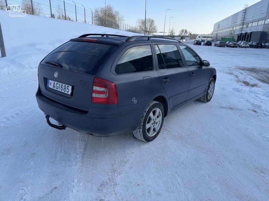 Skoda Octavia 2006 Viļņa, ar dzinēja tilpumu 1.90 L un nobraukumu 410 tūkst. km par 2650 €, foto 7 vietnē AUTOMOTO.COM.LV