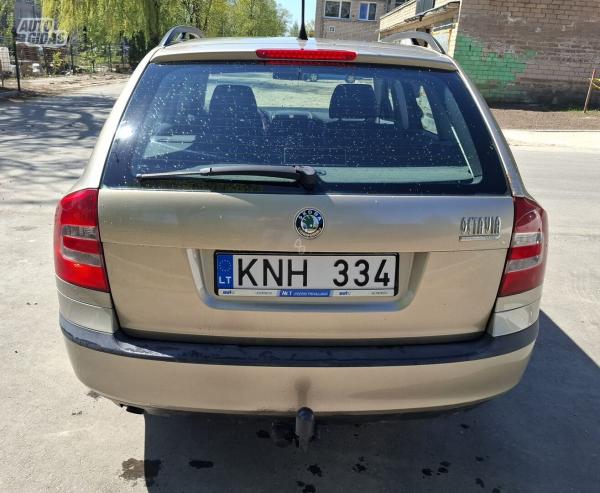 Шкода Октавия 2006 в Укмерге, объемом двигателя 1.60 л и пробегом 331 тыс. км за 1200 €, фото 3 на AUTOMOTO.COM.LV